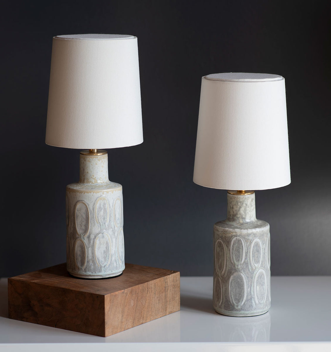 Relief Table Lamp Set – The Makers Guild